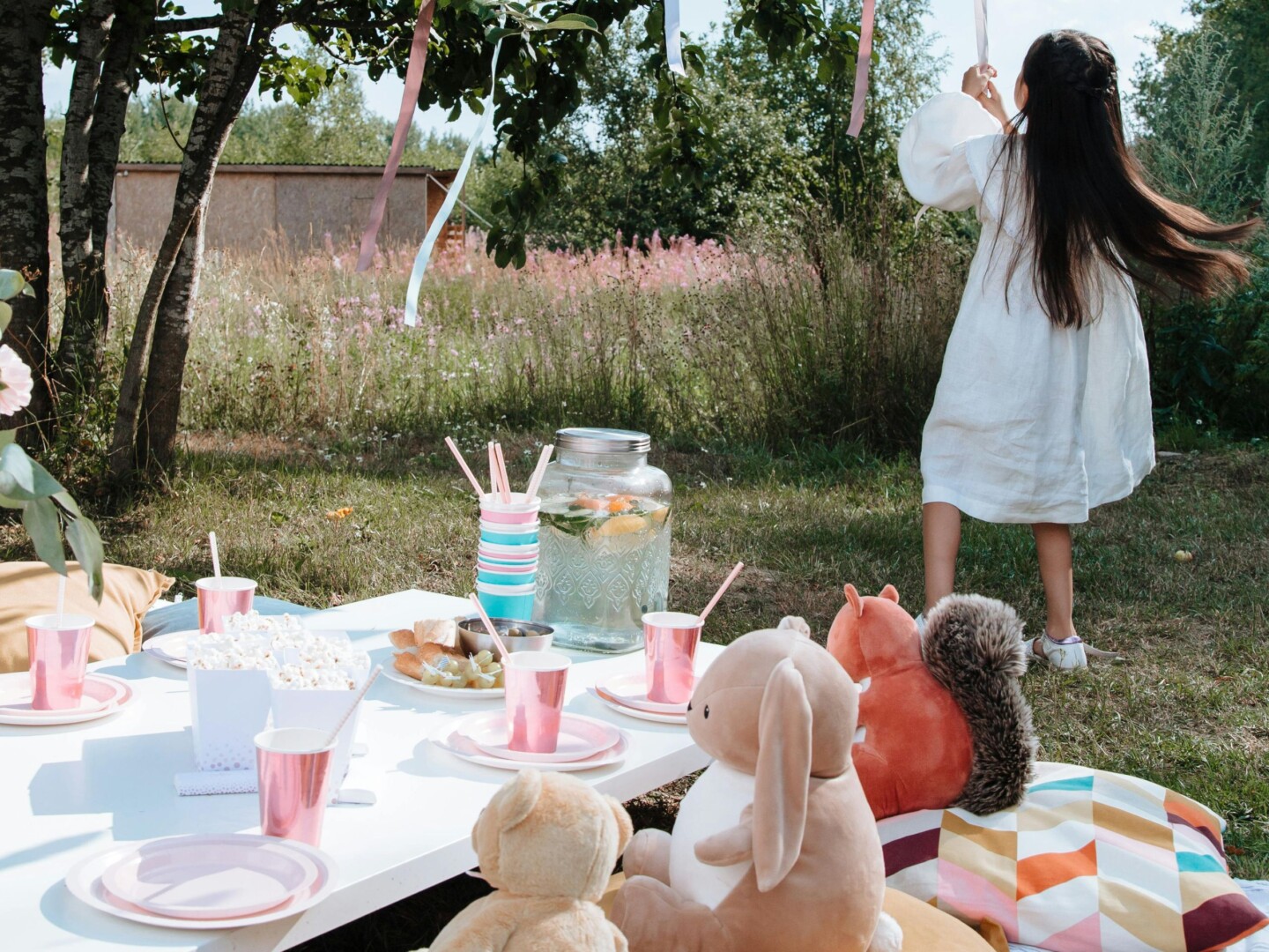 10 Fun Outdoor Activities Ideal for School Holidays | ModularWalls