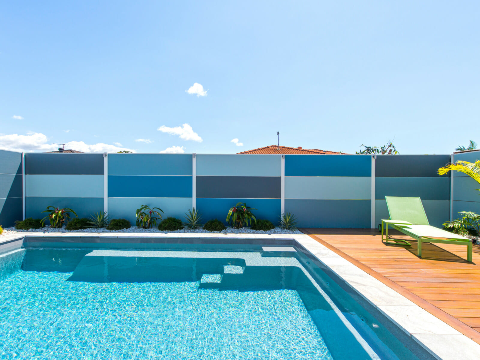 Feature Fencing — Design Trend | ModularWalls