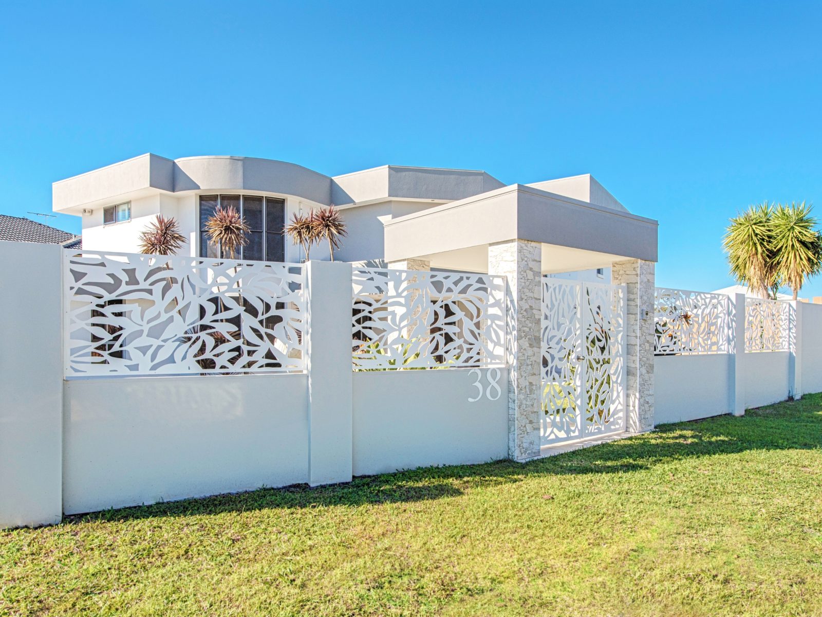 How to Plan your Wall or Fencing Project | ModularWalls