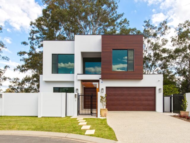 How To Choose A Front Wall For Your Home | ModularWalls