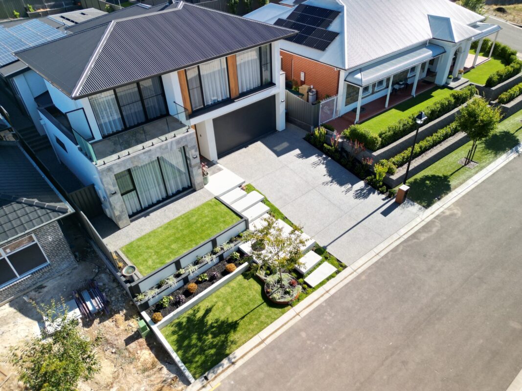 Install Outdoor Wall Lights Into Your Modular Fence | ModularWalls