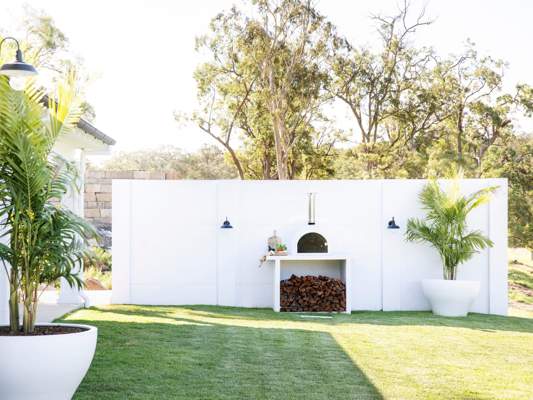 Inspiring Pool & Outdoor Wall Ideas | ModularWalls