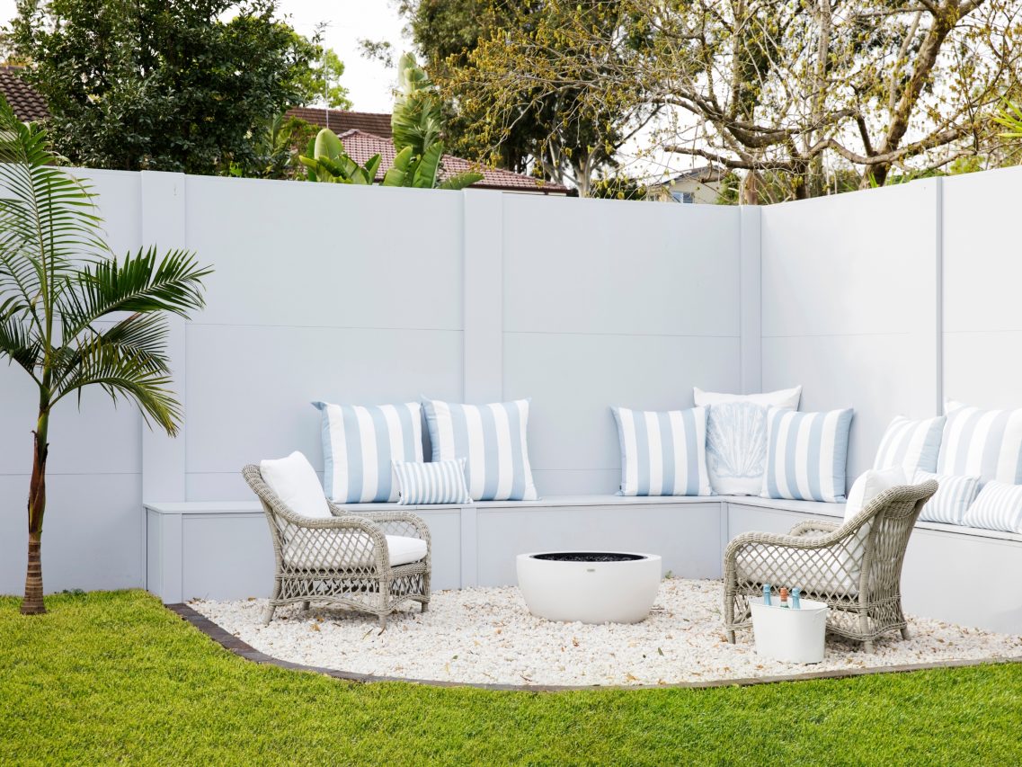 Inspiring Pool & Outdoor Wall Ideas | ModularWalls