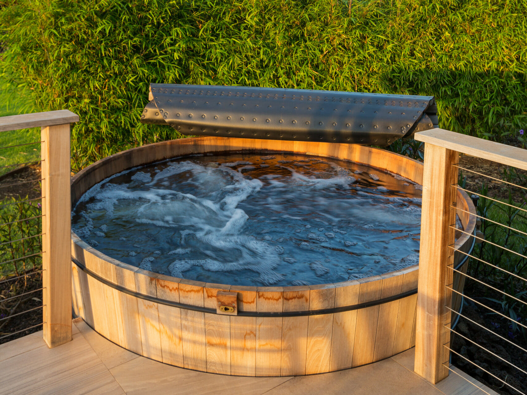 Outdoor Bath - Design Trend | ModularWalls