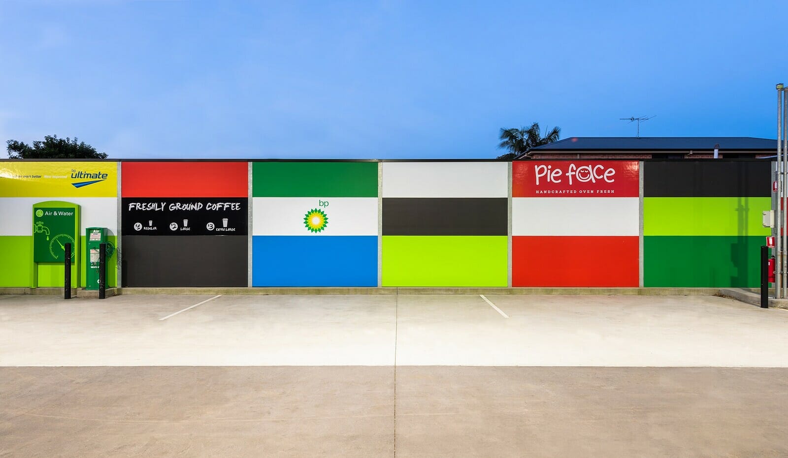 Acoustic Fencing For Retail Precincts | ModularWalls