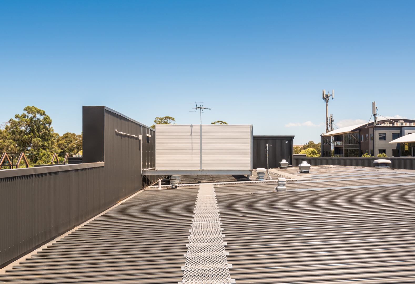 Acoustisorb® the sound choice for noise absorption | ModularWalls