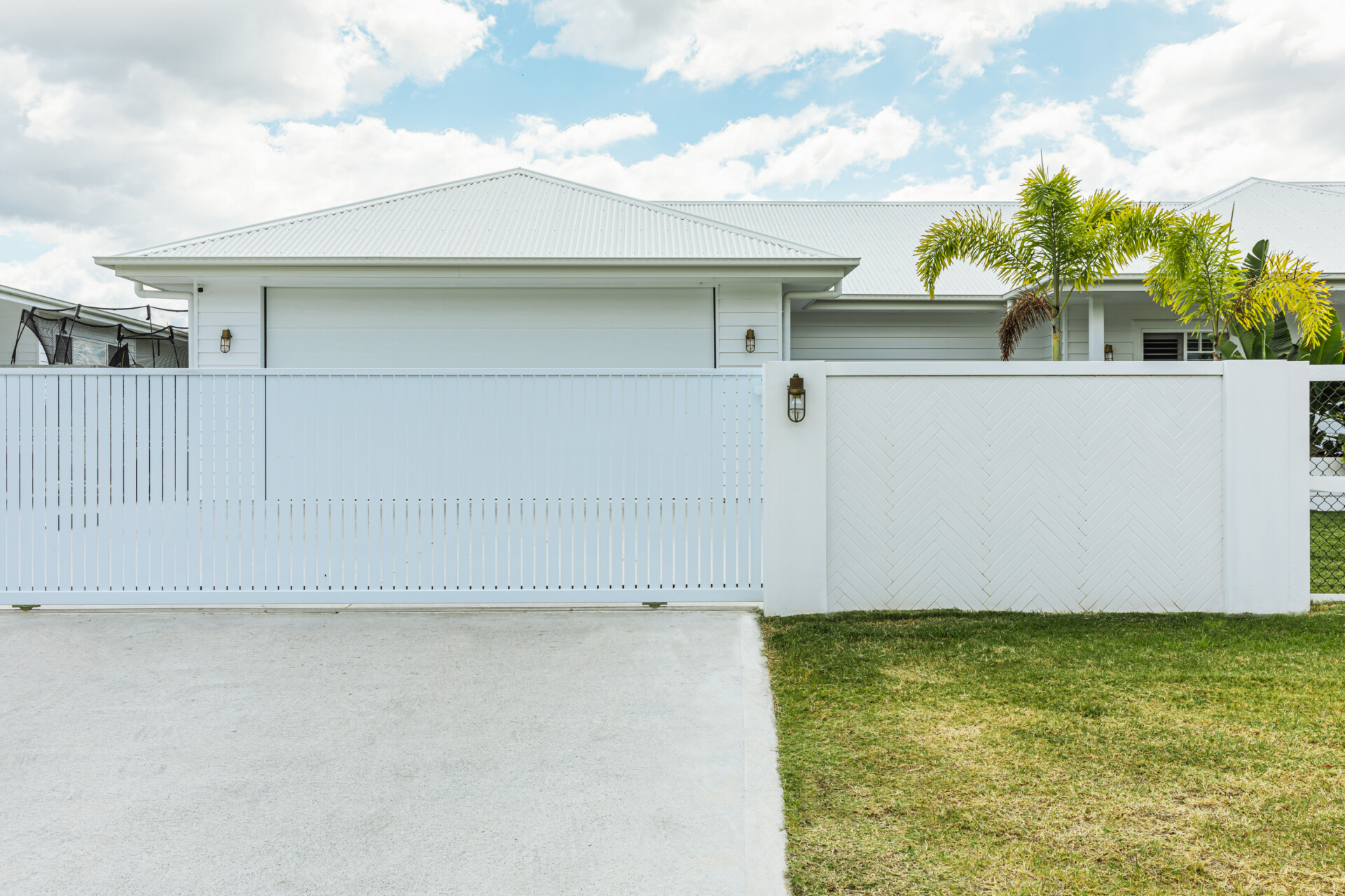 Coastal Barn Dream Reality with EstateWall | ModularWalls