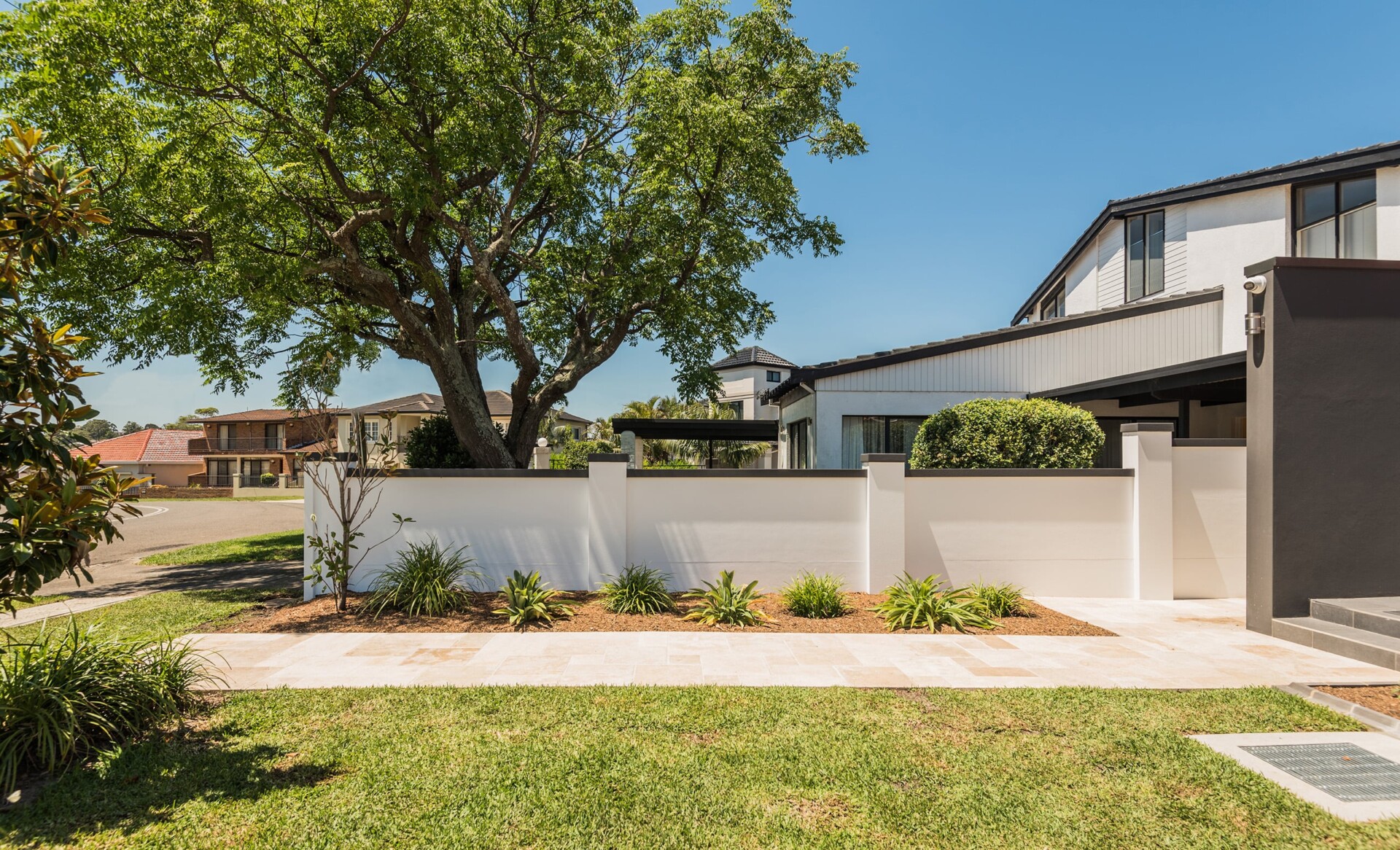 EstateWall® - The Grand Modular Wall | ModularWalls