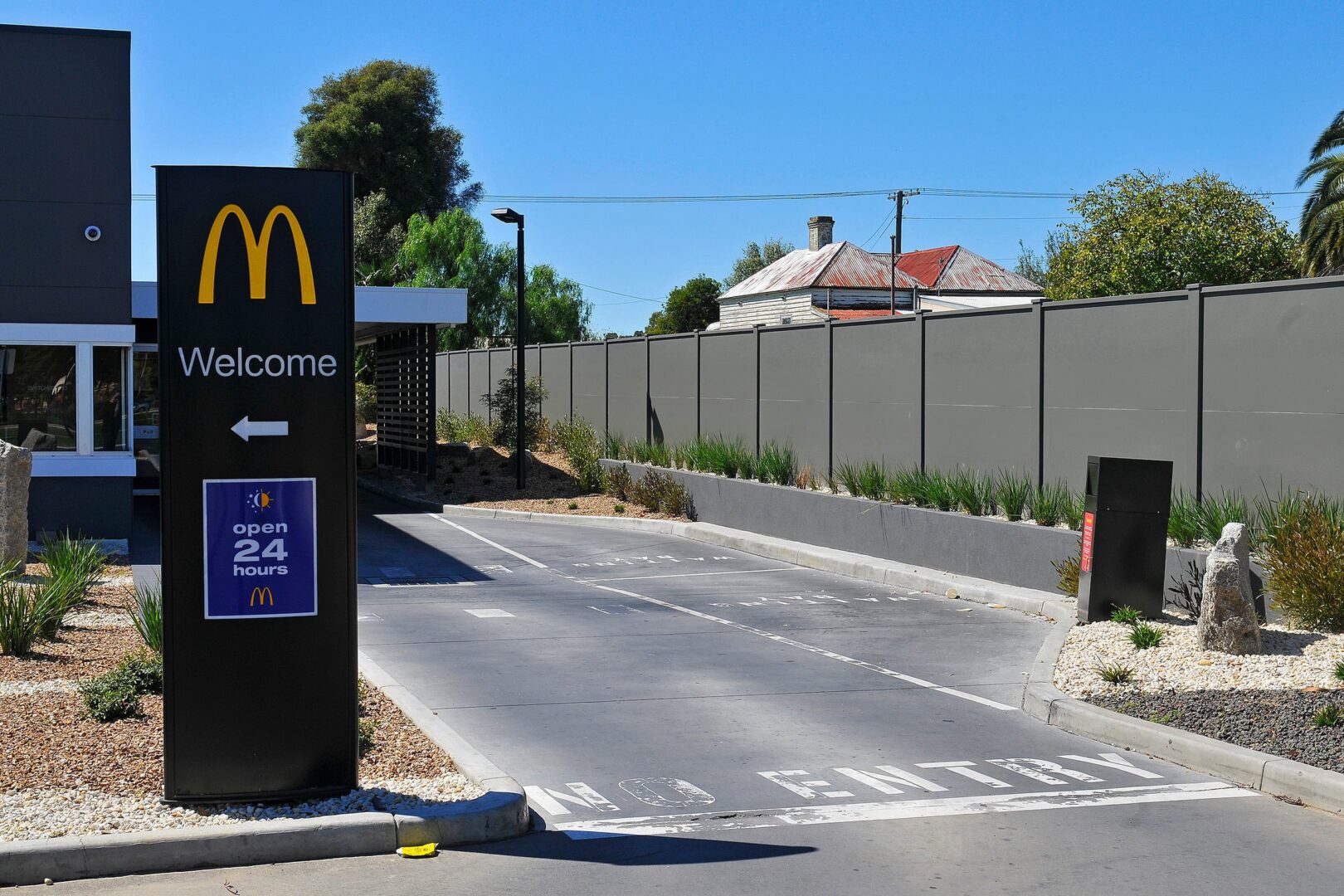 Gallery | Modular Walls, Fencing & Noise Barriers | ModularWalls