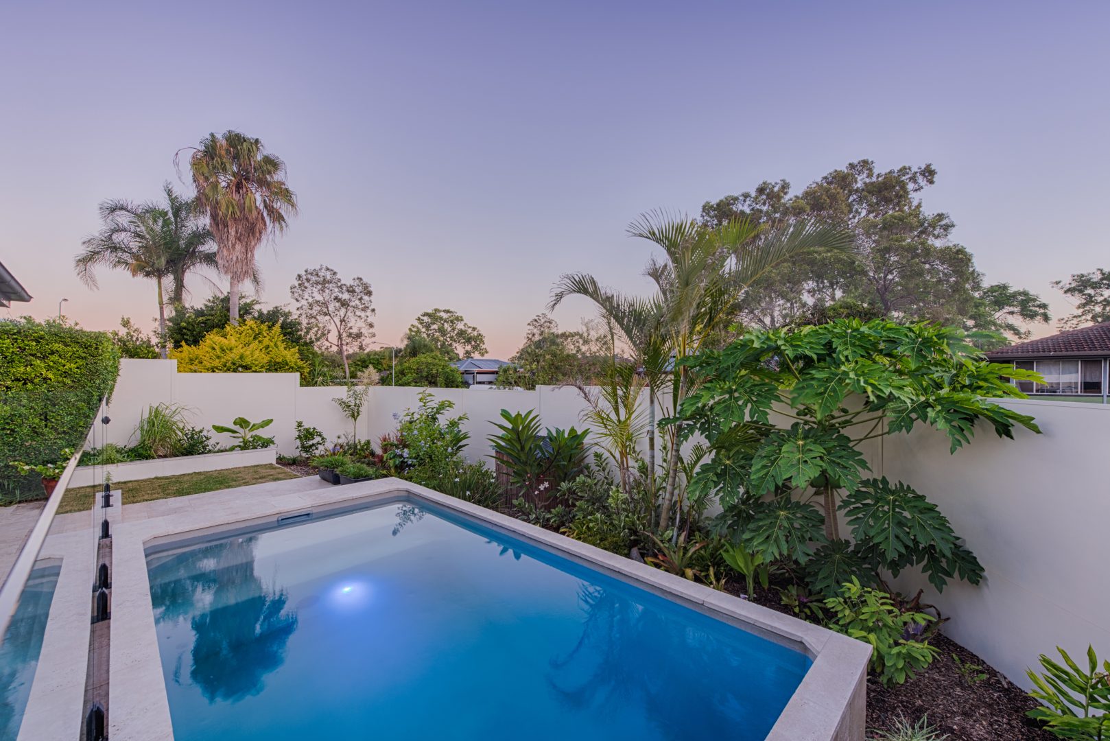 Modern Pool Fence with SlimWall | ModularWalls