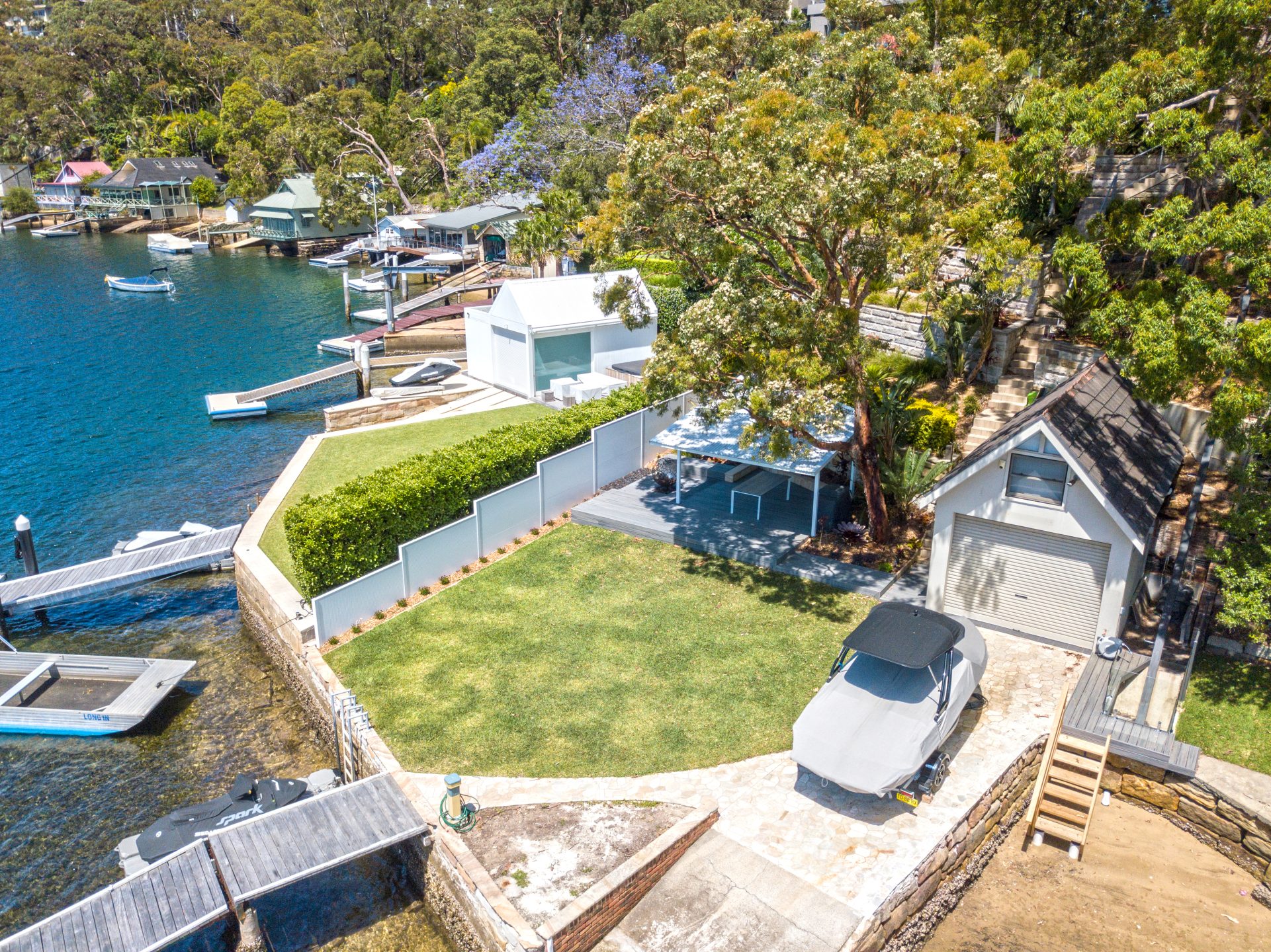 TrendWall®: The Fence for Coastal Homes | ModularWalls