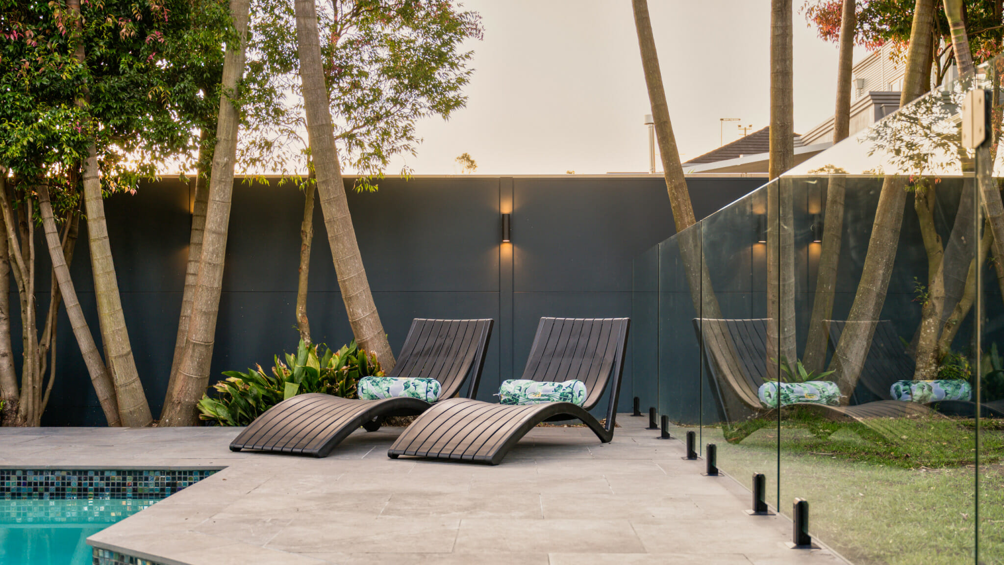 What is a Post and Panel Fence? | ModularWalls