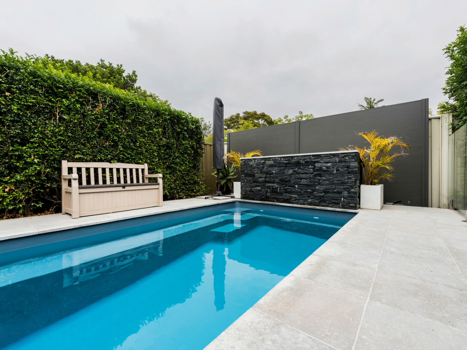 DIY Ideas - Privacy Screen Vs Fence Replacement | ModularWalls