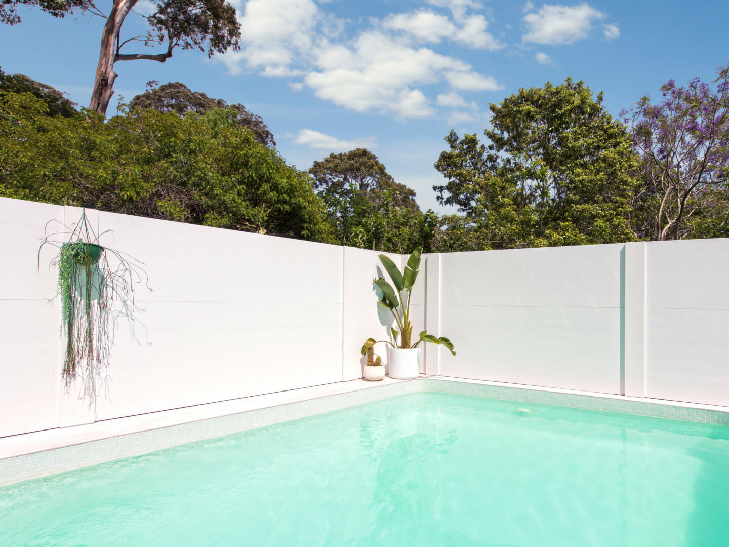 Expert Advice: How To Save Money On a New Pool | ModularWalls