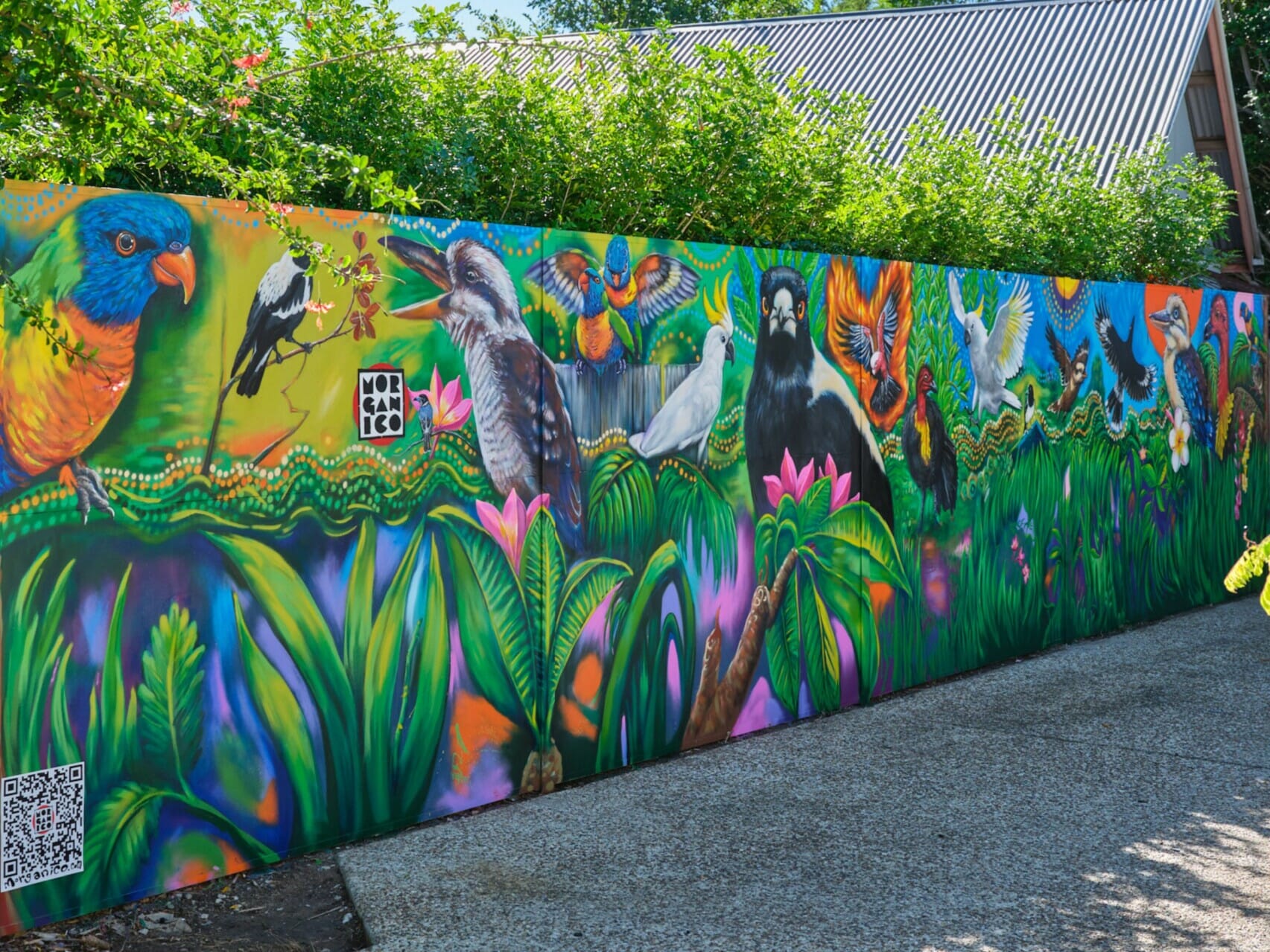 Incredible Wall Mural Brings Colour To Suburbs | ModularWalls