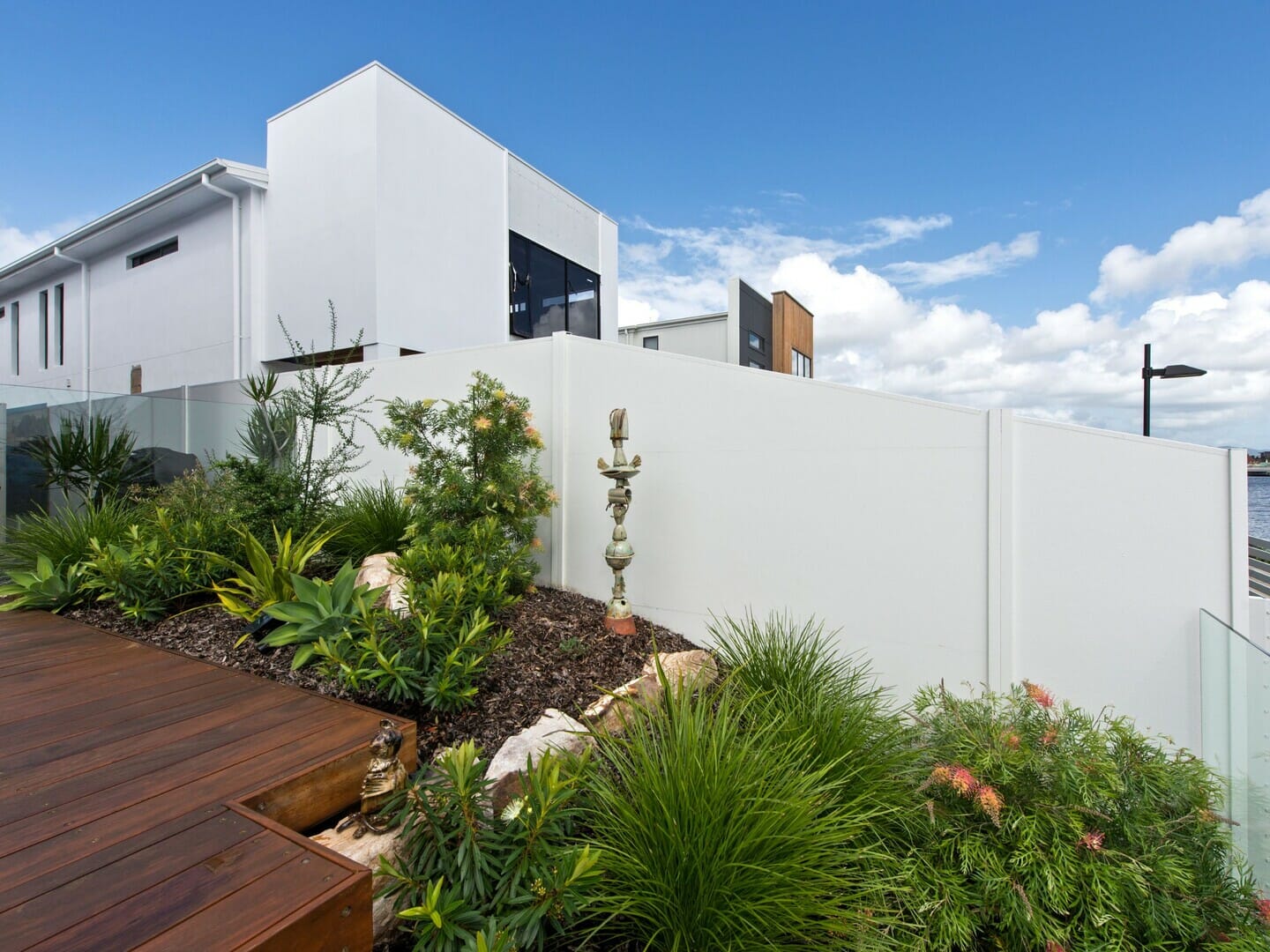 Refine Your Outdoors With A Retaining Wall Fence | ModularWalls