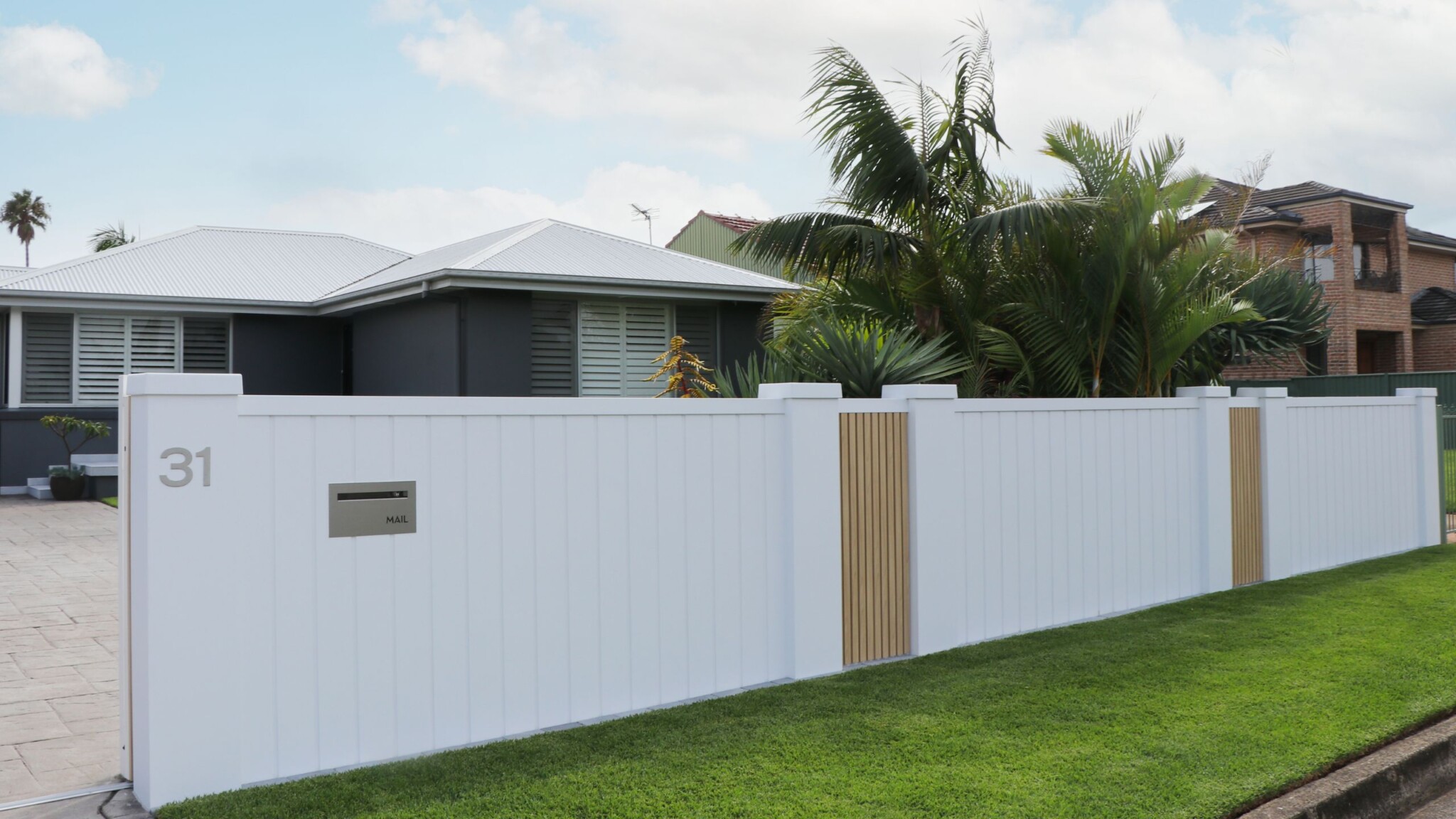 Beachy Landscaping Success With EstateWall | ModularWalls