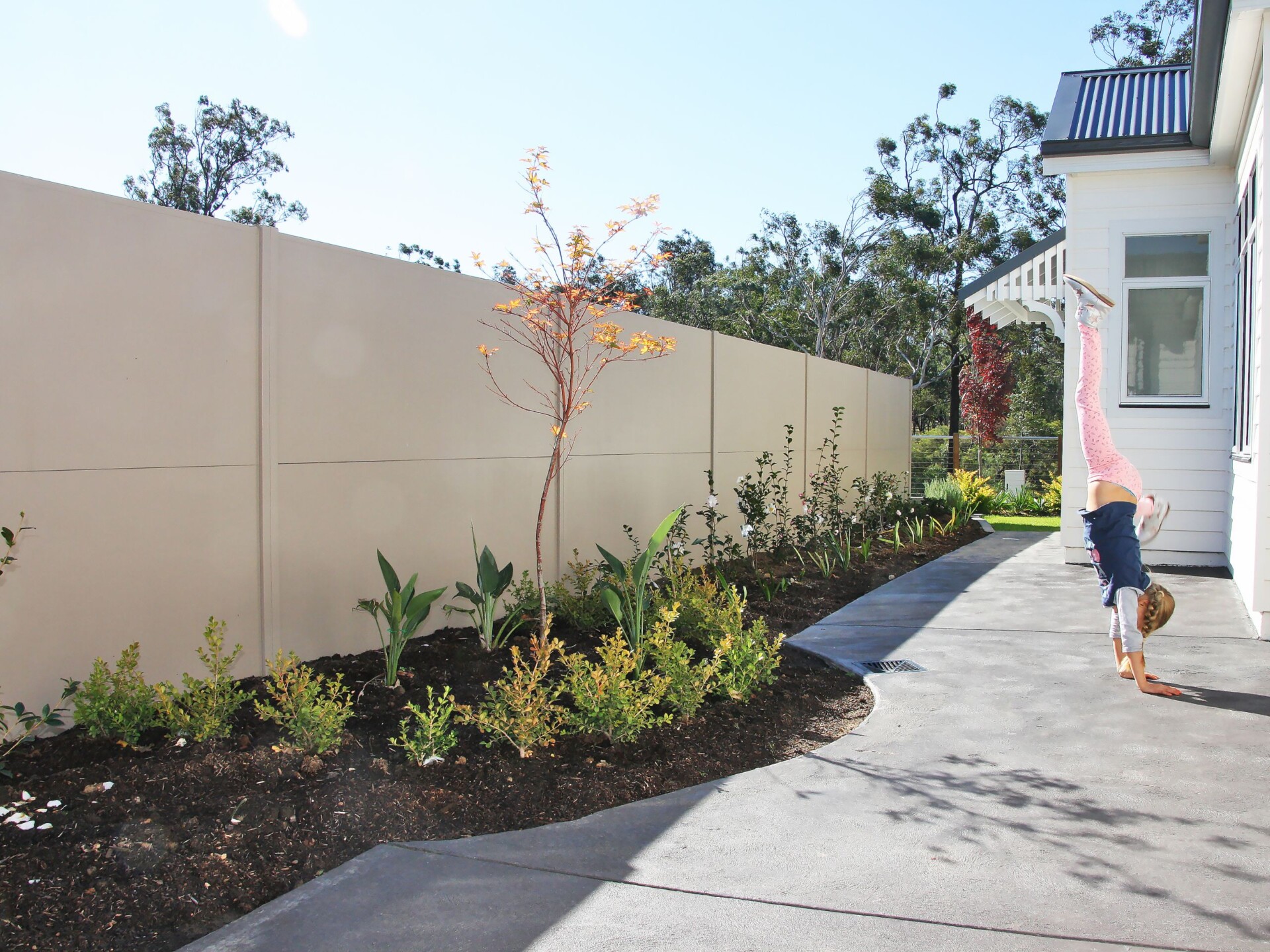 How To Install Fence Slats Into Your Modular Wall | ModularWalls