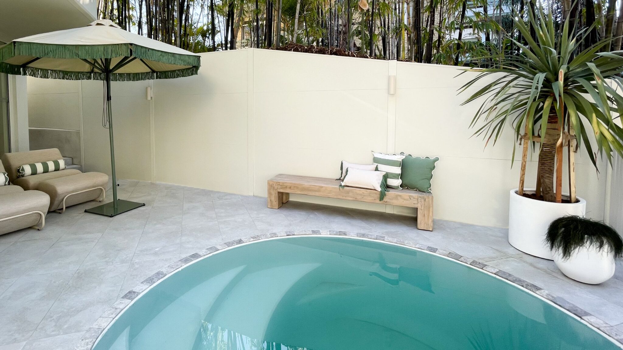 Premium Modular Walls and Fences | ModularWalls