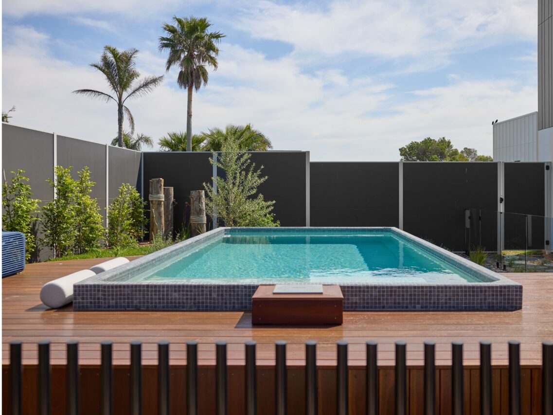 Premium Modular Walls and Fences | ModularWalls